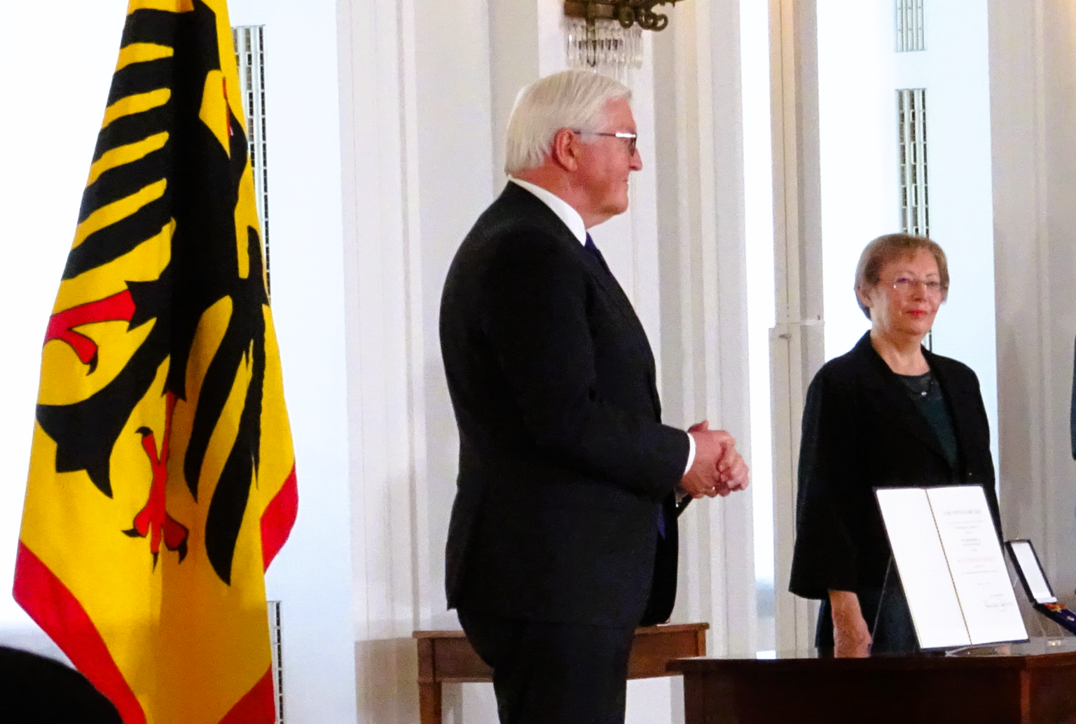 Juliane Diller erhält Bundesverdienstkreuz — Panguana